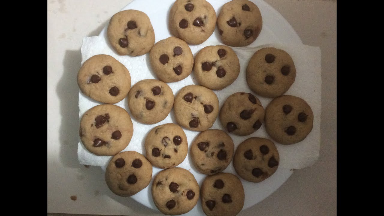 How To Make Chocolate Chip Cookies - YouTube