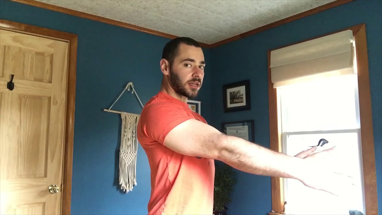 Trapezius Shrug: proper setup and range of motion - YouTube