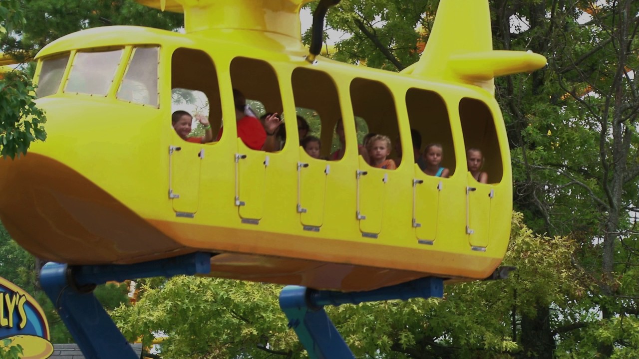 Sally's Sea Planes at Kings Island - YouTube