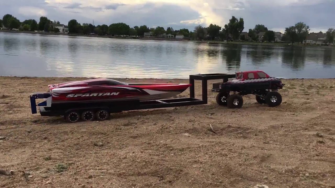 Traxxas Spartan boat launch - YouTube