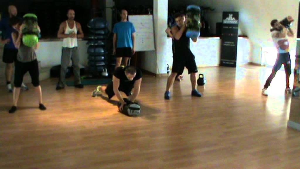 GUIDO BRUSCIA - POWERBAG BURPEES&SHOULDERING-GROSSETO - YouTube
