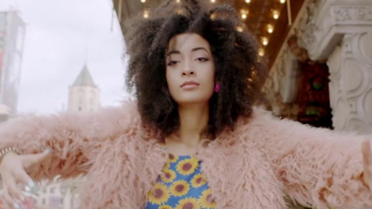 Watching American Idol - featuring Grace Hayes from Reno - YouTube