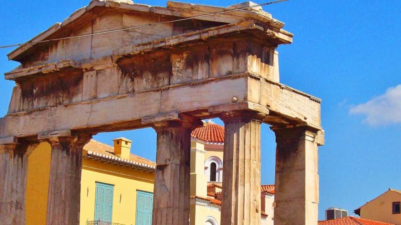 ΚΥΡΙΑΚΑΤΙΚΗ ΒΟΛΤΑ ΚΑΤΩ ΑΠΟ ΤΗΝ ΑΚΡΟΠΟΛΗ - YouTube
