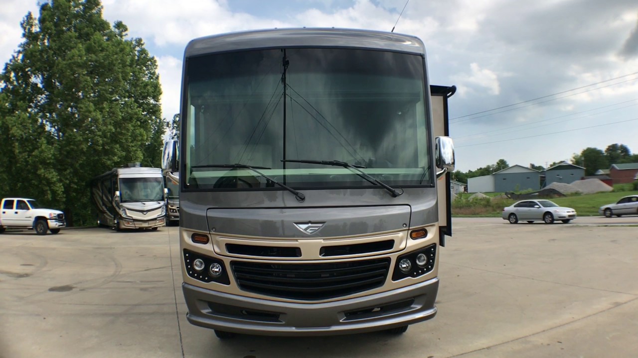 2016 Fleetwood Bounder 35k - YouTube