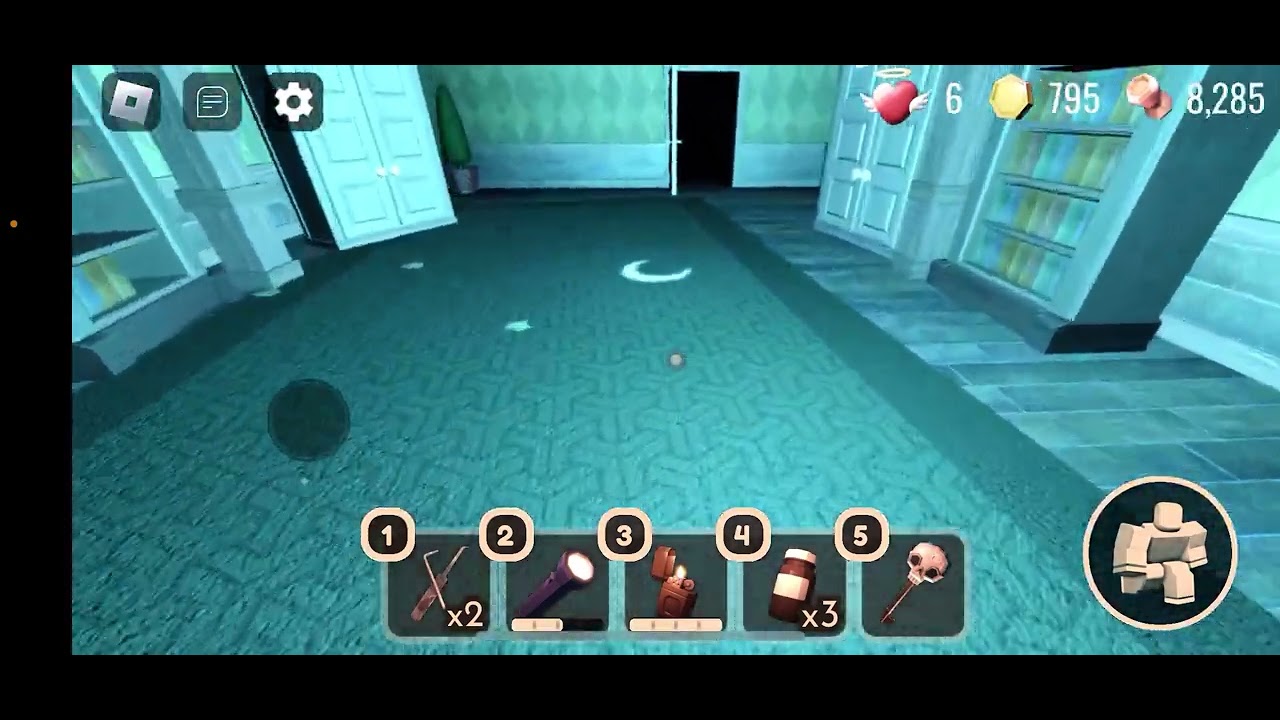 Using the crucifix on rush (Roblox Doors) - YouTube