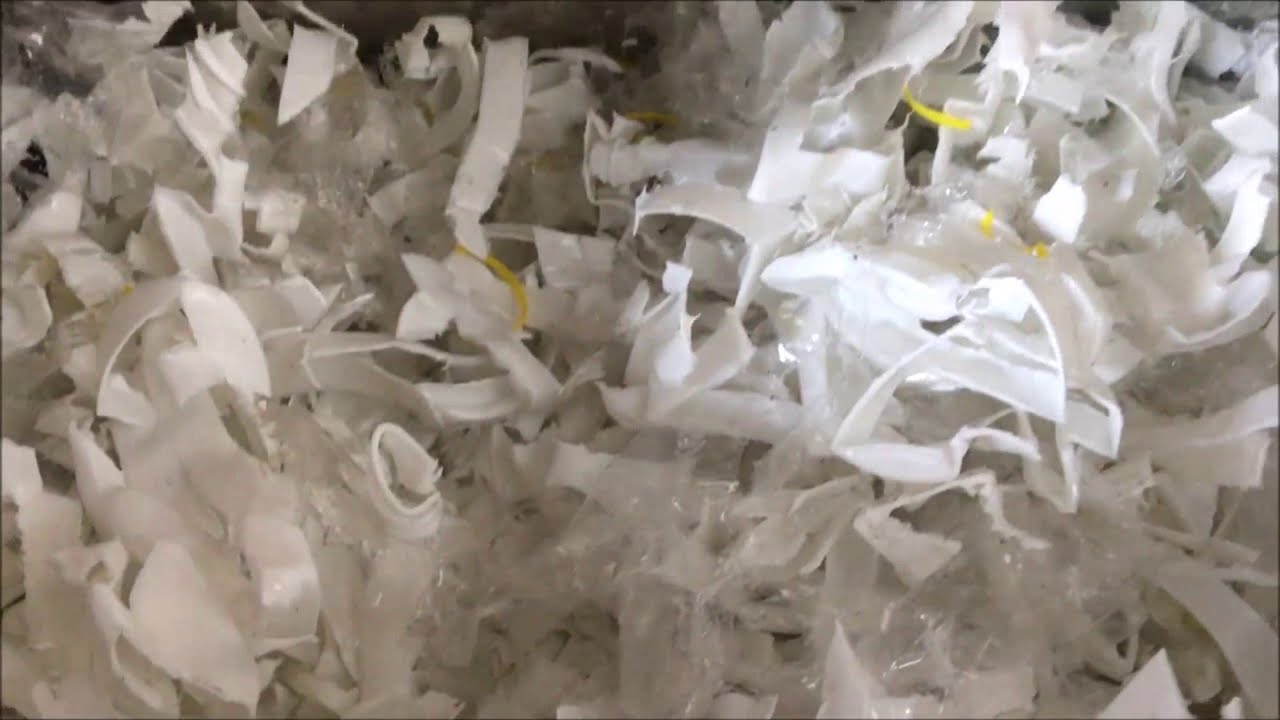 Pharma Plastic bottles and caps shredder, HDPE bottles, PP caps ...