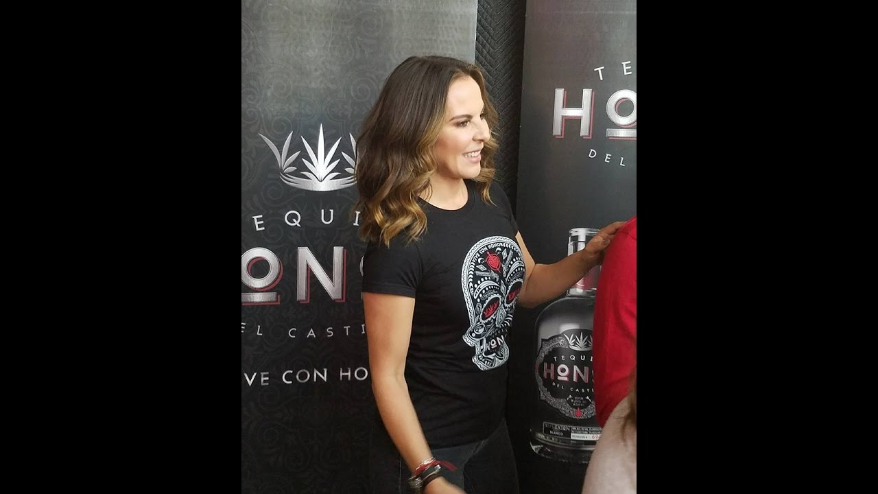 kay del castillo n santa ana cali - YouTube