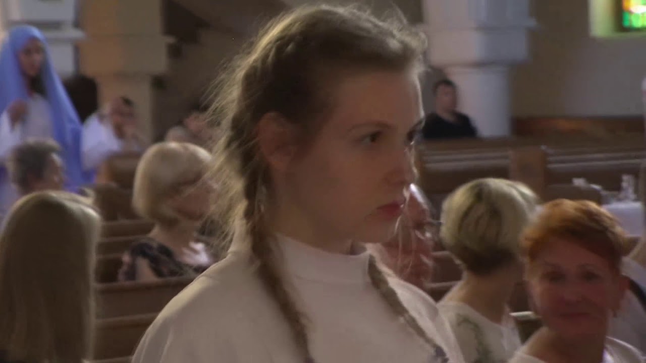 Przedstawienie Tajemnica Eucharystii - Catalina Rivas - YouTube