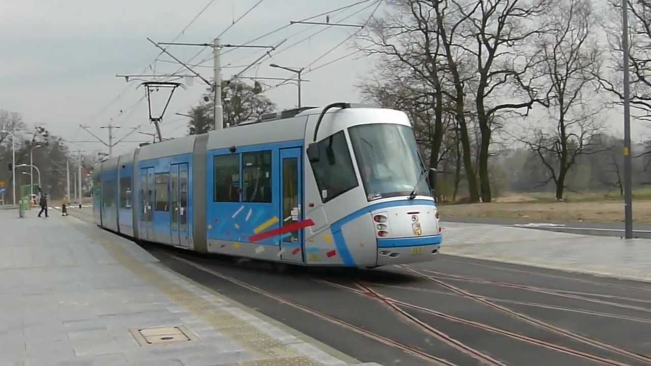 Skoda 19T, #3113. Krańcówka - Stadion Wrocław (Królewiecka). MPK ...