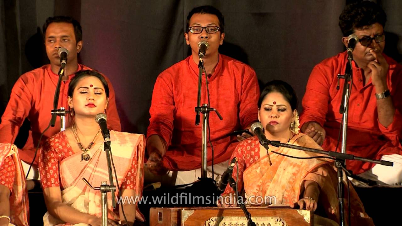 Jogote Anondojogge - Rabindra Sangeet by Avik Deb and Rezwana Choudhury ...