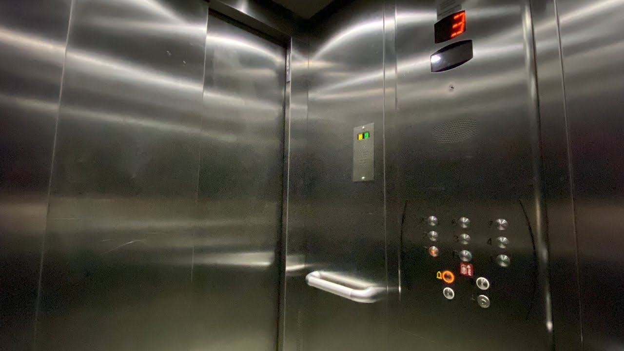 Tower block lifts around Kent Thameside (incl. An Otis Gen2 life ...