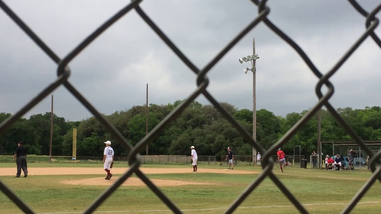 Brennan Greer Home Run 13U Perfect Game SA Angels - YouTube