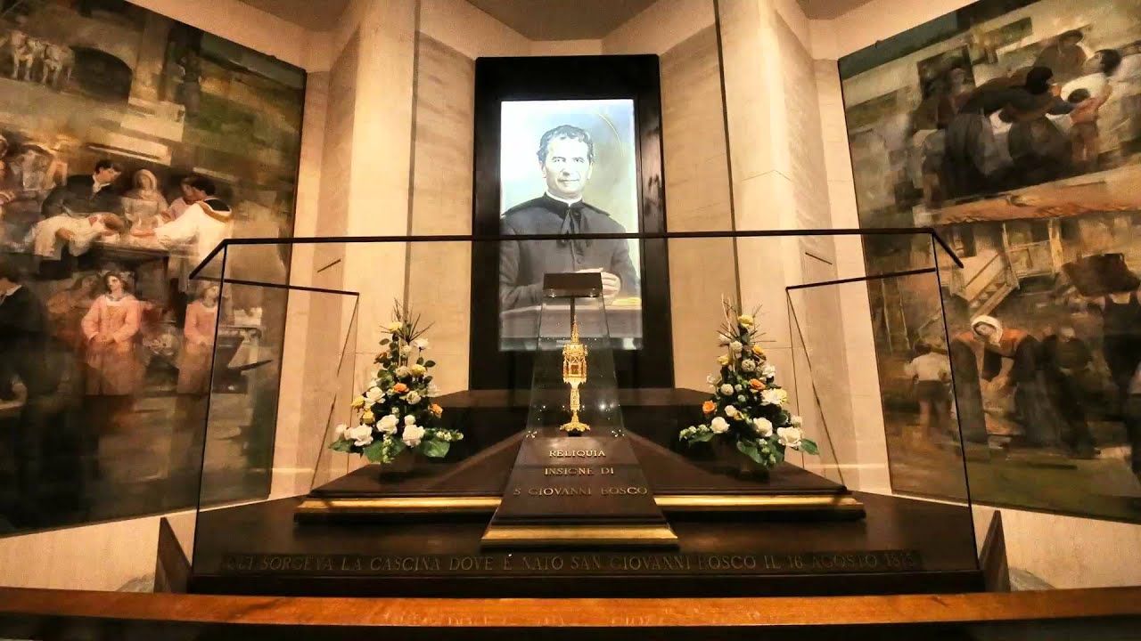 I Becchi Colle Don Bosco - YouTube