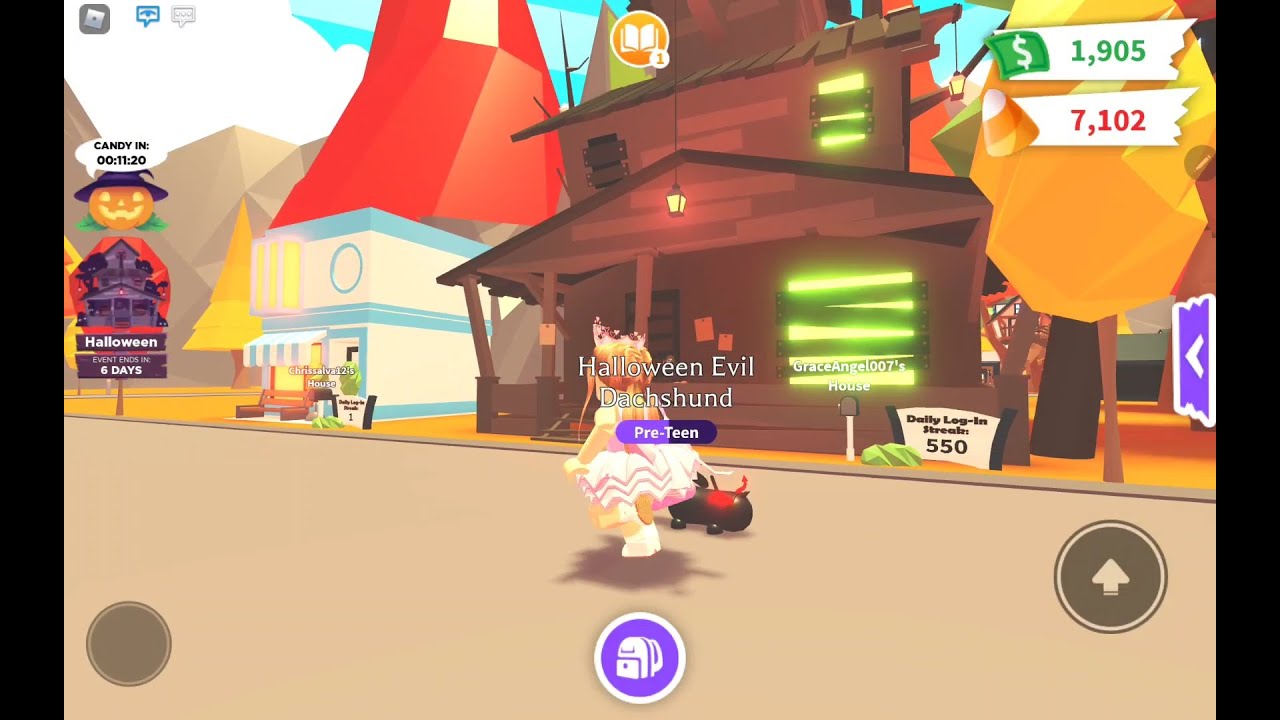 Adopt Me Scary House Update! Halloween Scary House Tour! Decorating ...