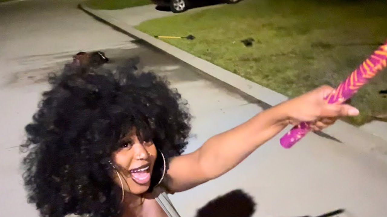 BOMBSHELL AURA 4TH OF JULY IN THE HOOD! - YouTube