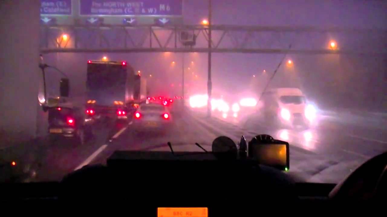 Mercedes Sprinter - UK Winter driving - YouTube