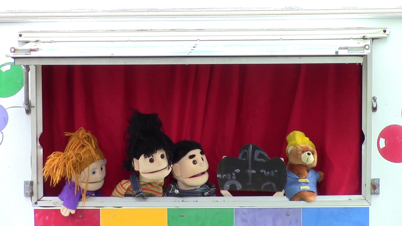 Paddington (a puppet play) - Week 7 2018 - YouTube