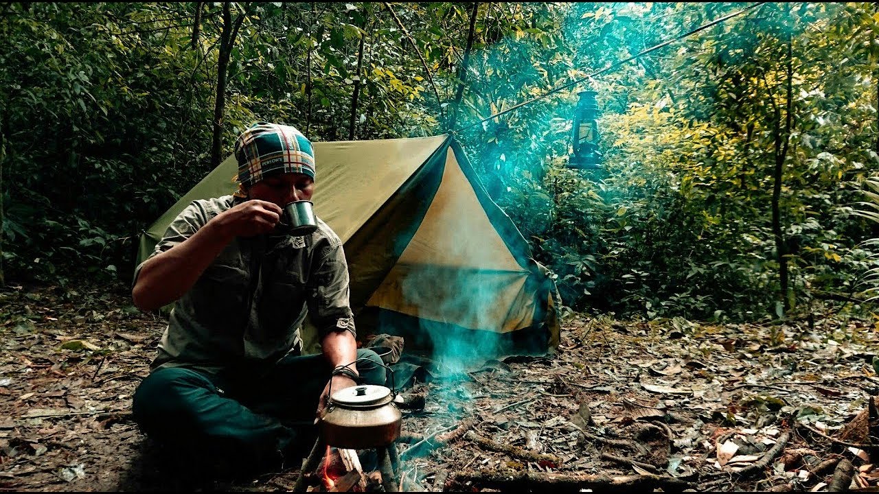 Bushcraft : Bivouac - Fire - Cooking | Part 2 - YouTube