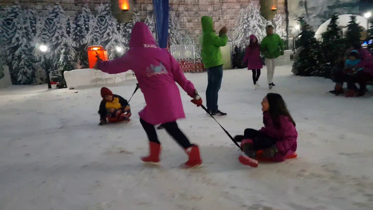 Snow World at Genting Highlands - YouTube