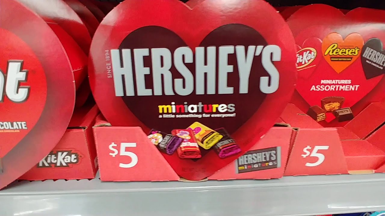 Valentine's Candy Aisle Pt. 1 - Walmart 2020 - YouTube