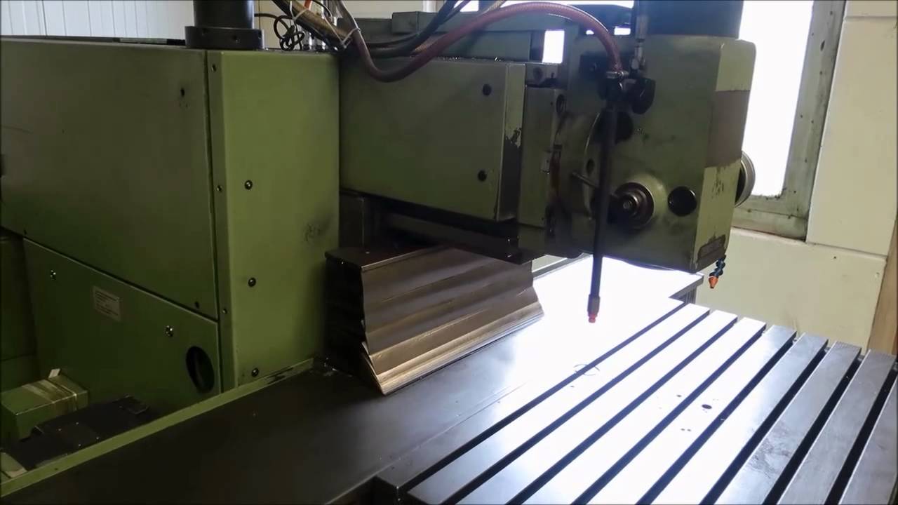 DECKEL DECKEL FP 5 A / DIALOG 11 CNC Universal Milling Mach - YouTube