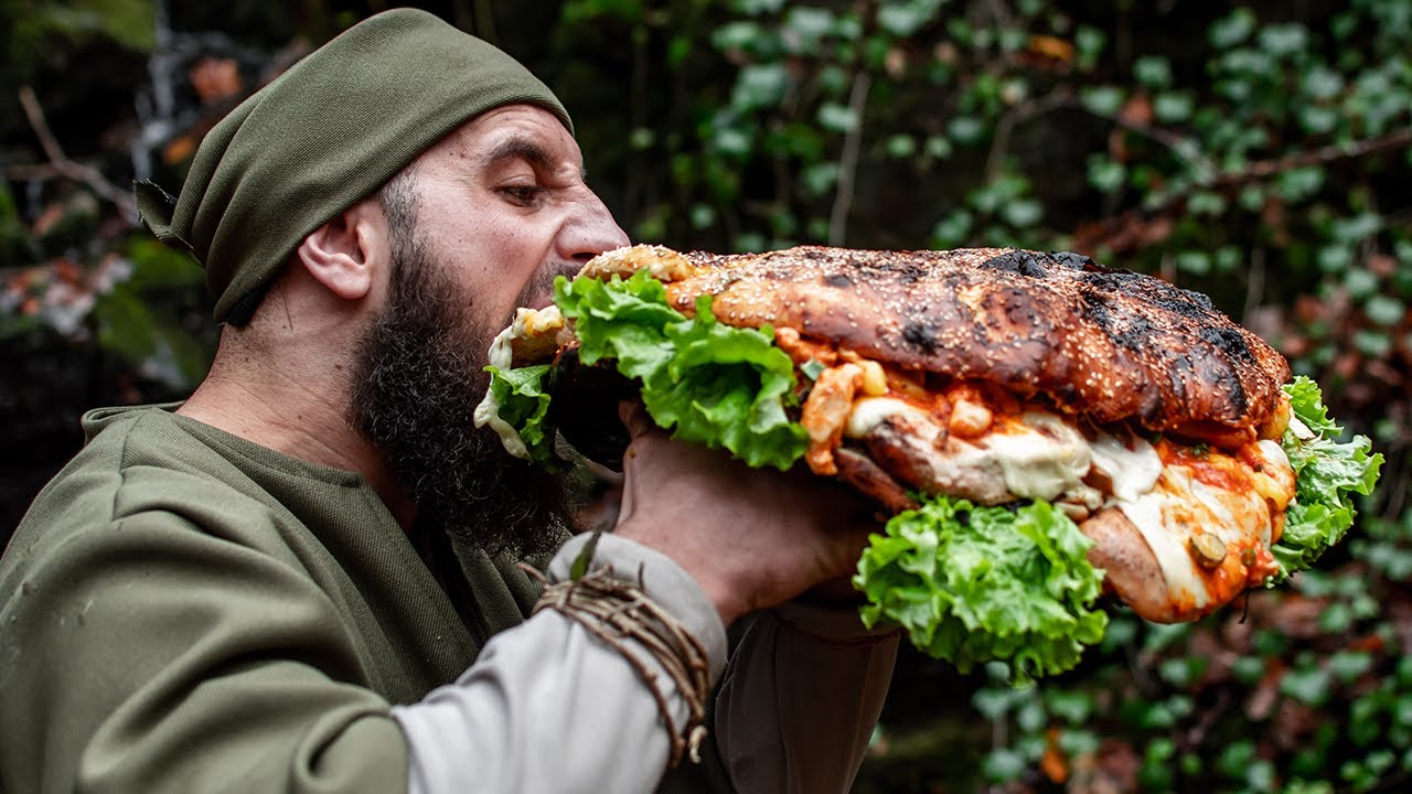 CAN YOU RESIST? 9 POUNDS MONSTER CHICKEN BURGER 🍔| THE BEST CHICKEN ...