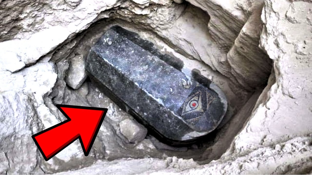 Scientists are in SHOCK by What they Found in an Ancient Cave - YouTube