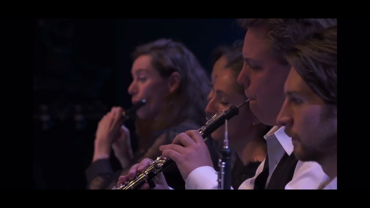 Verbier Festival Orchestra 2022 - Gianandrea Noseda, conductor - Carl ...