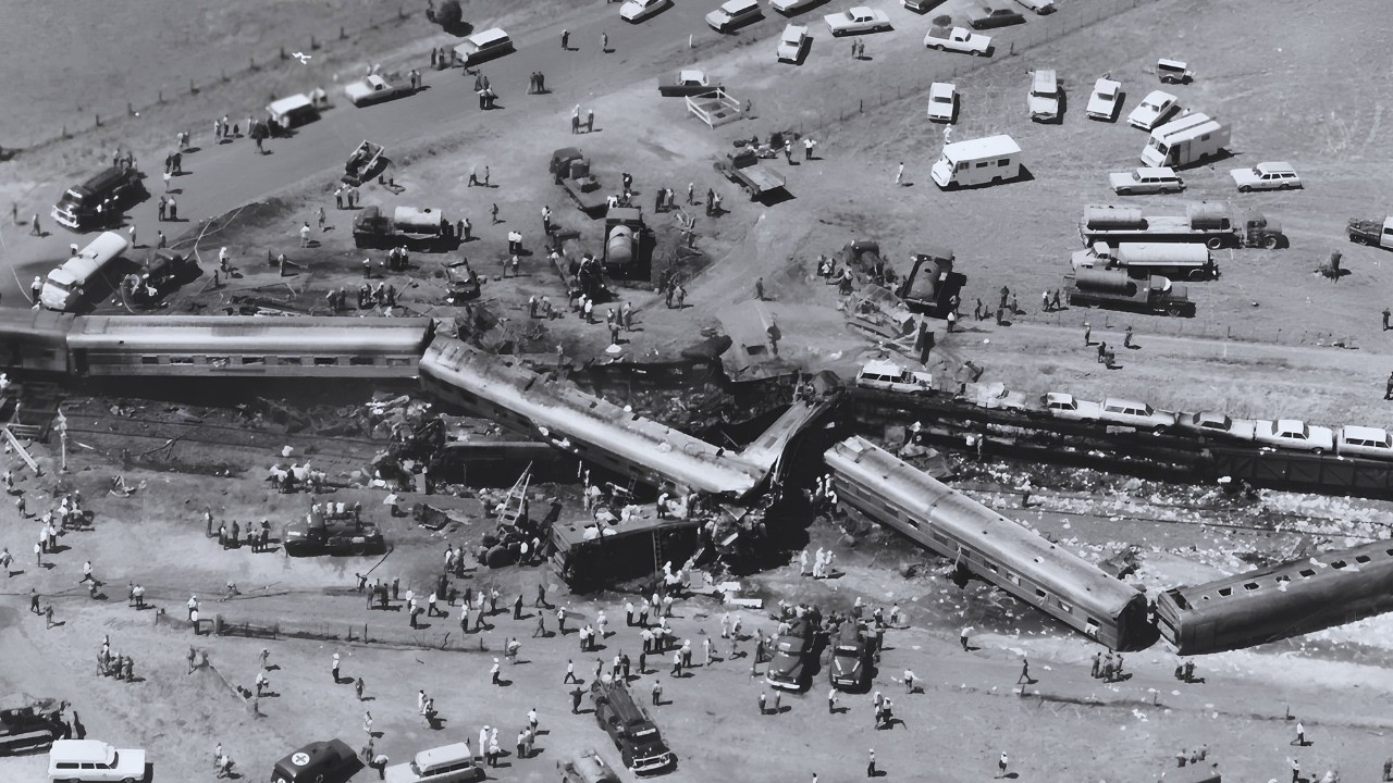 Dead Man Driving: Southern Aurora Wreck 56 years Later