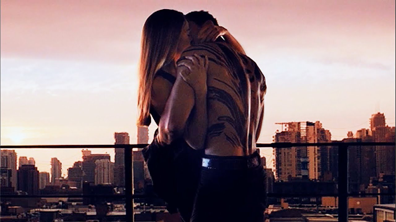 tris & four; [run from the light} - YouTube