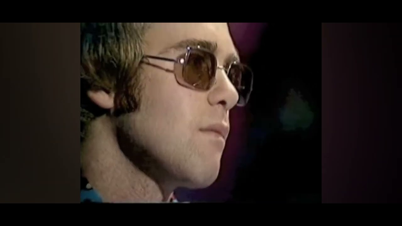 Elton John – Indian Sunset (1971) Live at BBC Studios - YouTube