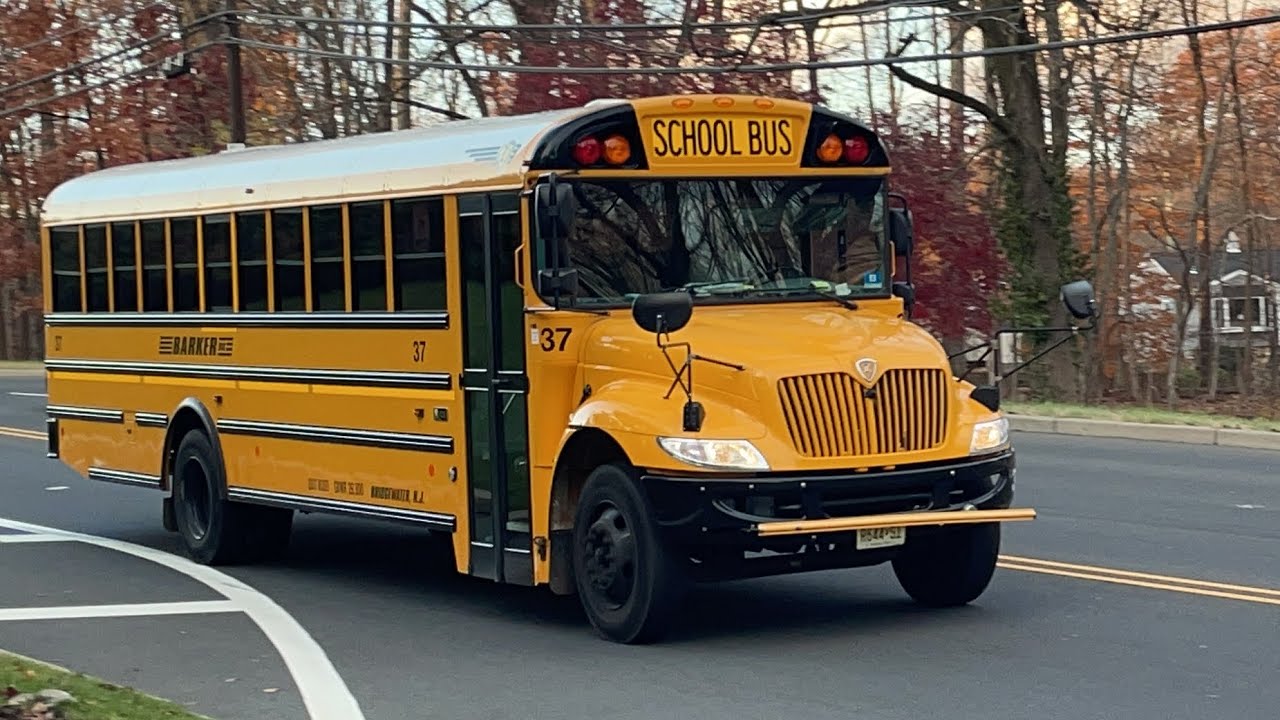 Barker Bus 37 - 2020 IC CE Gasoline Driveby - 11/22/21 - YouTube