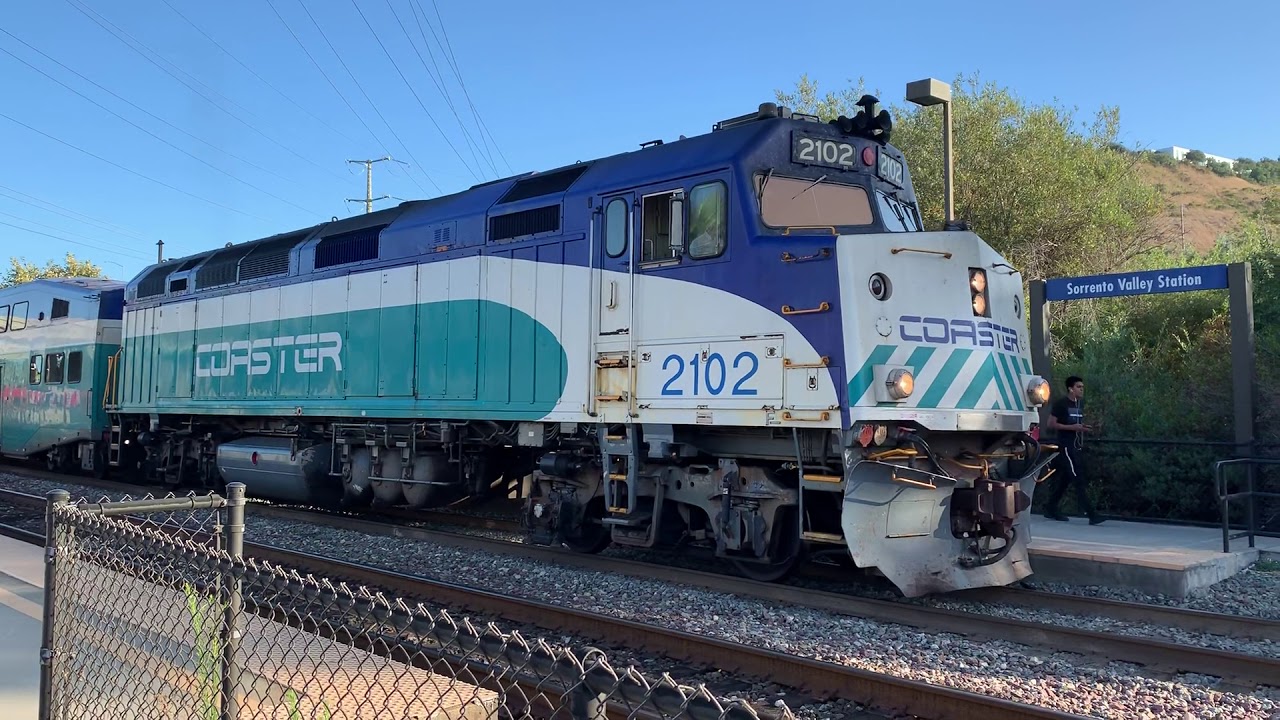 NCTD Coaster F40PHM-2C 2102 w/ cab car 2302 trailing via Sorrento ...