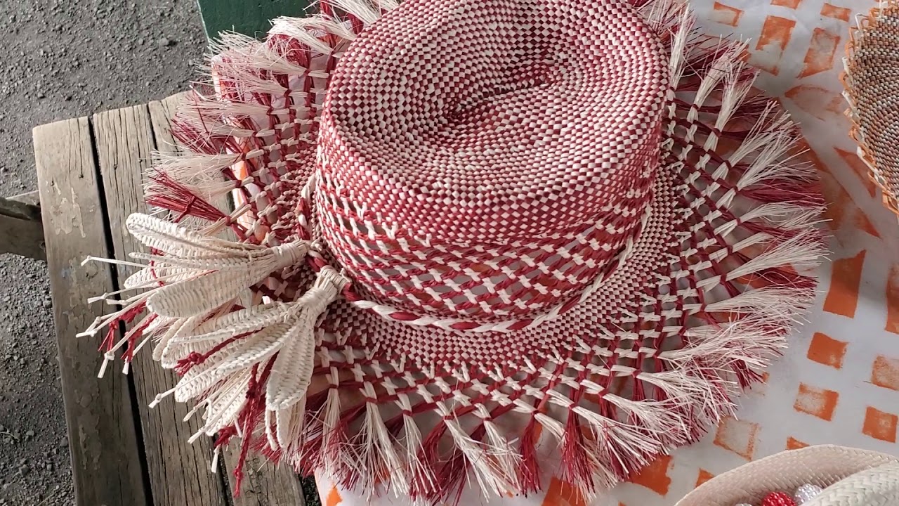 Rito hat weaving by Janita - YouTube