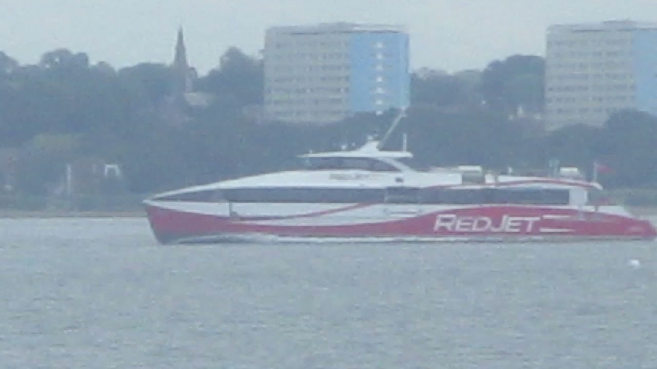 red jet ferry - YouTube