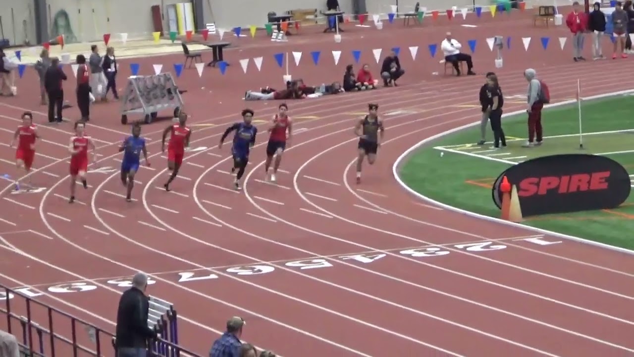 Spire HS Indoor Games 2 10 2023 Boys 200m Dash Heat 8 - YouTube