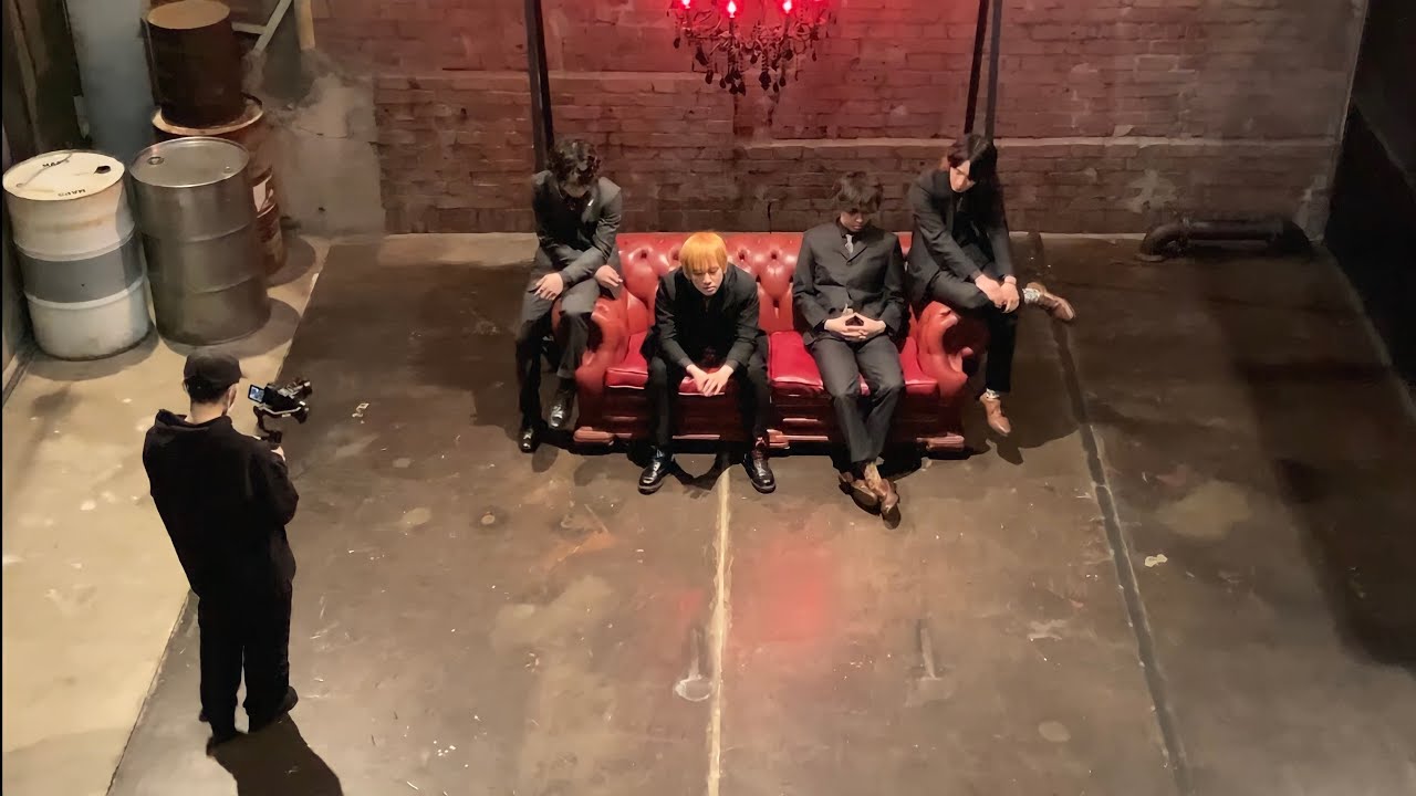 [Behind The Scenes] Dr. Smokin' Frog - 青い春 - YouTube