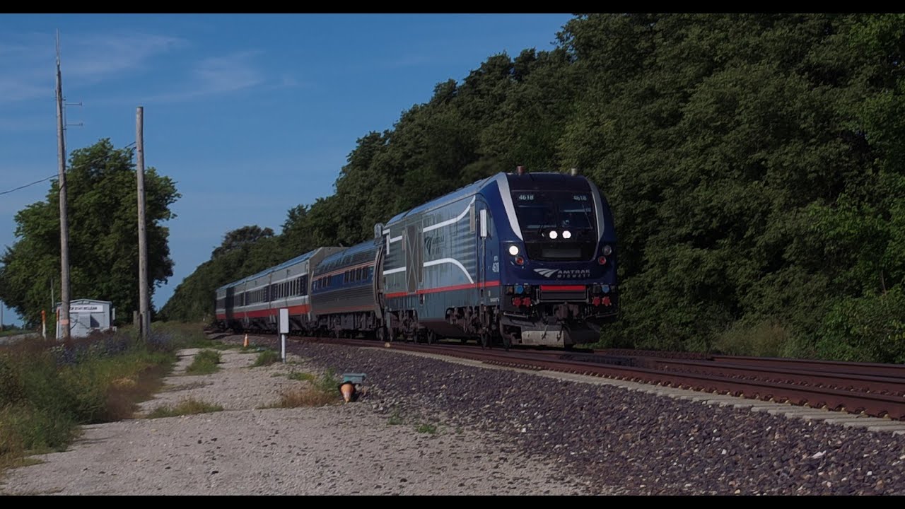 High Speed Trains - Amtrak Midwest at McLean, Illinois - YouTube