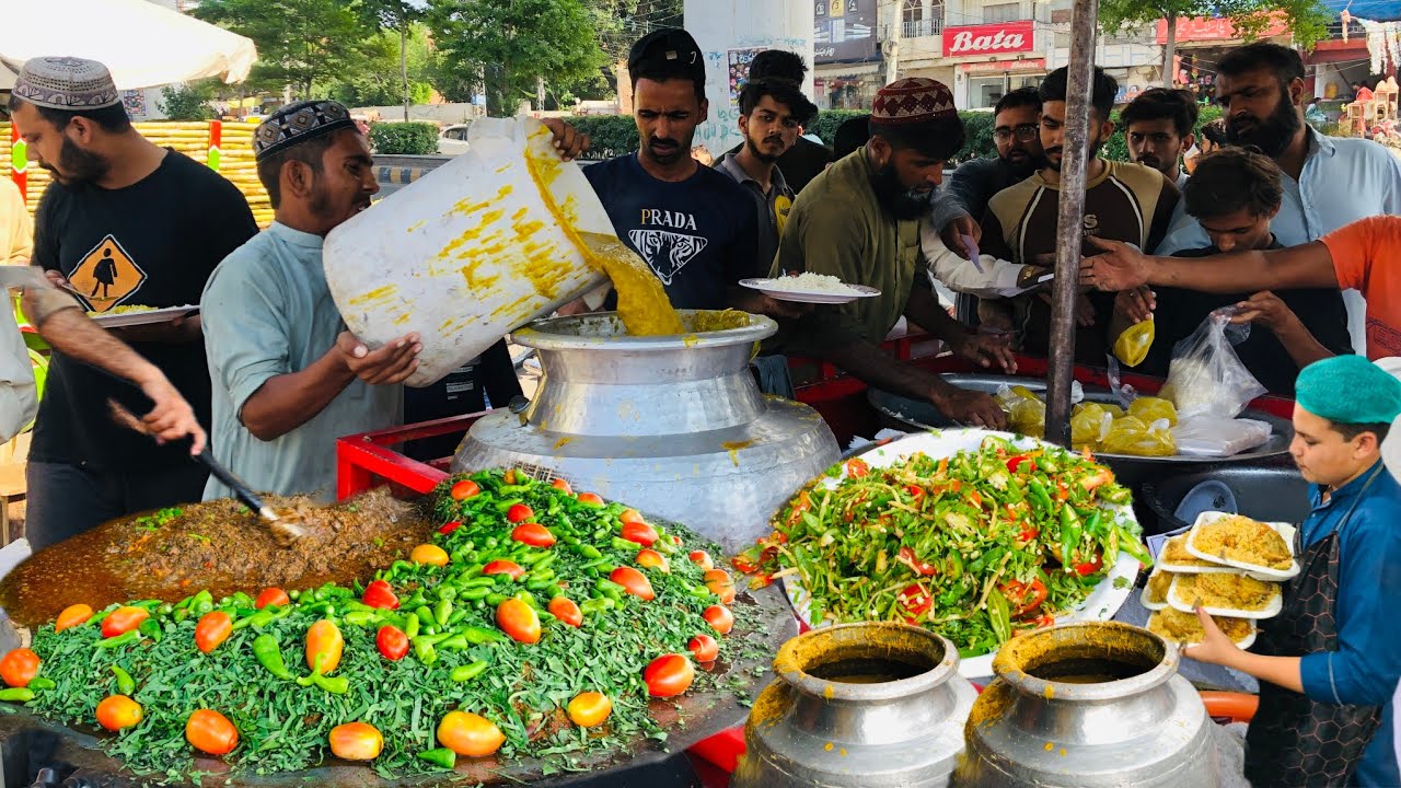 PAKISTANI TRADITIONAL STREET FOOD VIDEOS | MOST FAMOUS STREET FOODS ...