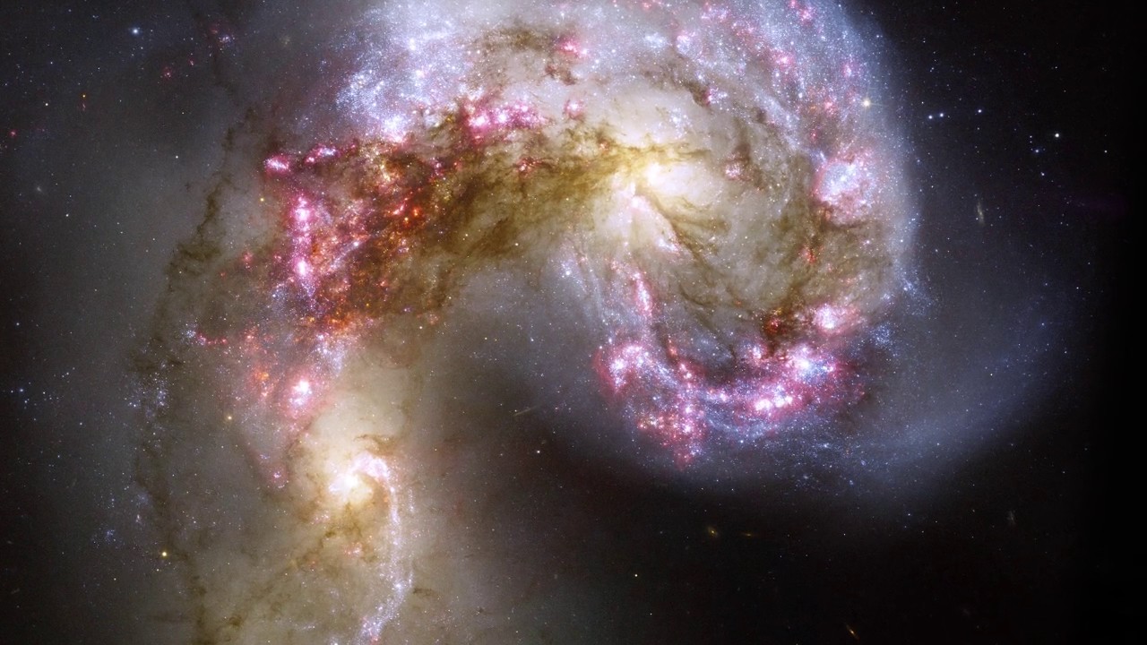 Super Star Clusters in the Antenna Galaxies - YouTube