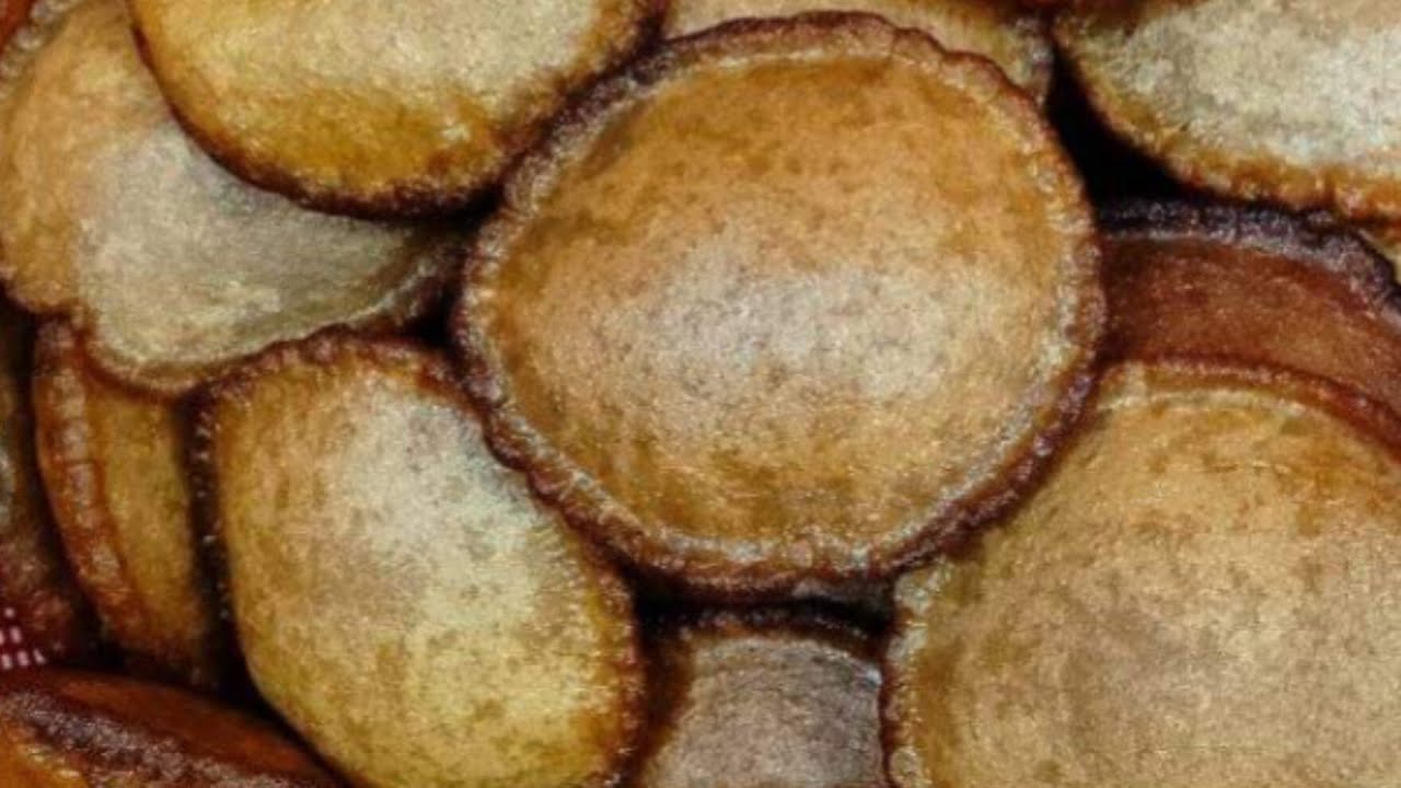 মালপোয়া পিঠা || শীতের পুয়া পিঠা বা মালপোয়া পিঠা || Malpoa pitha ...