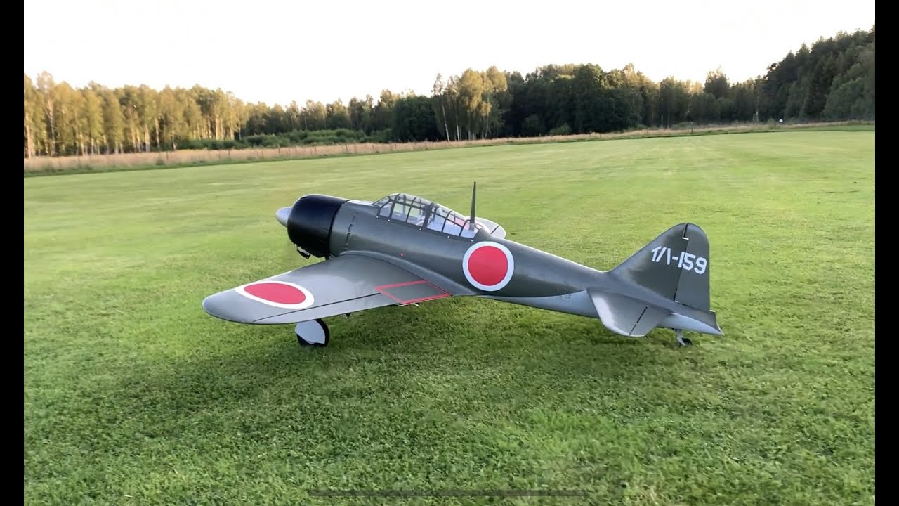 Top Flite Giant Scale Zero - YouTube