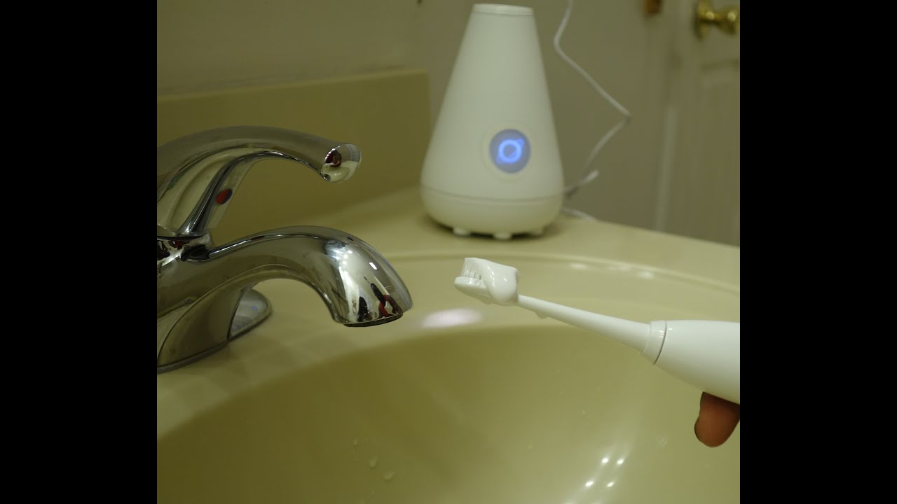 $200 Tooth Bush!?!?!?!?! - CTS Review - YouTube
