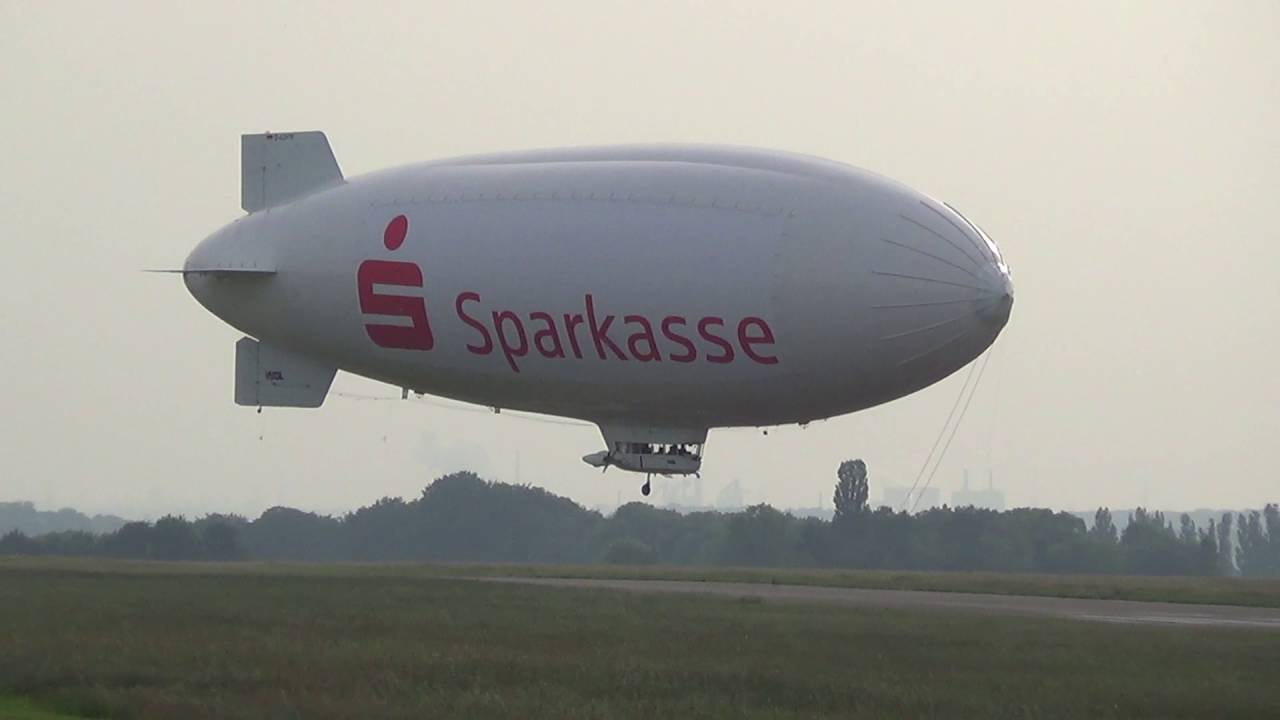 WDL Sparkasse Zeppelin D-LDFR landing and takeoff at Essen-Mülheim - YouTube