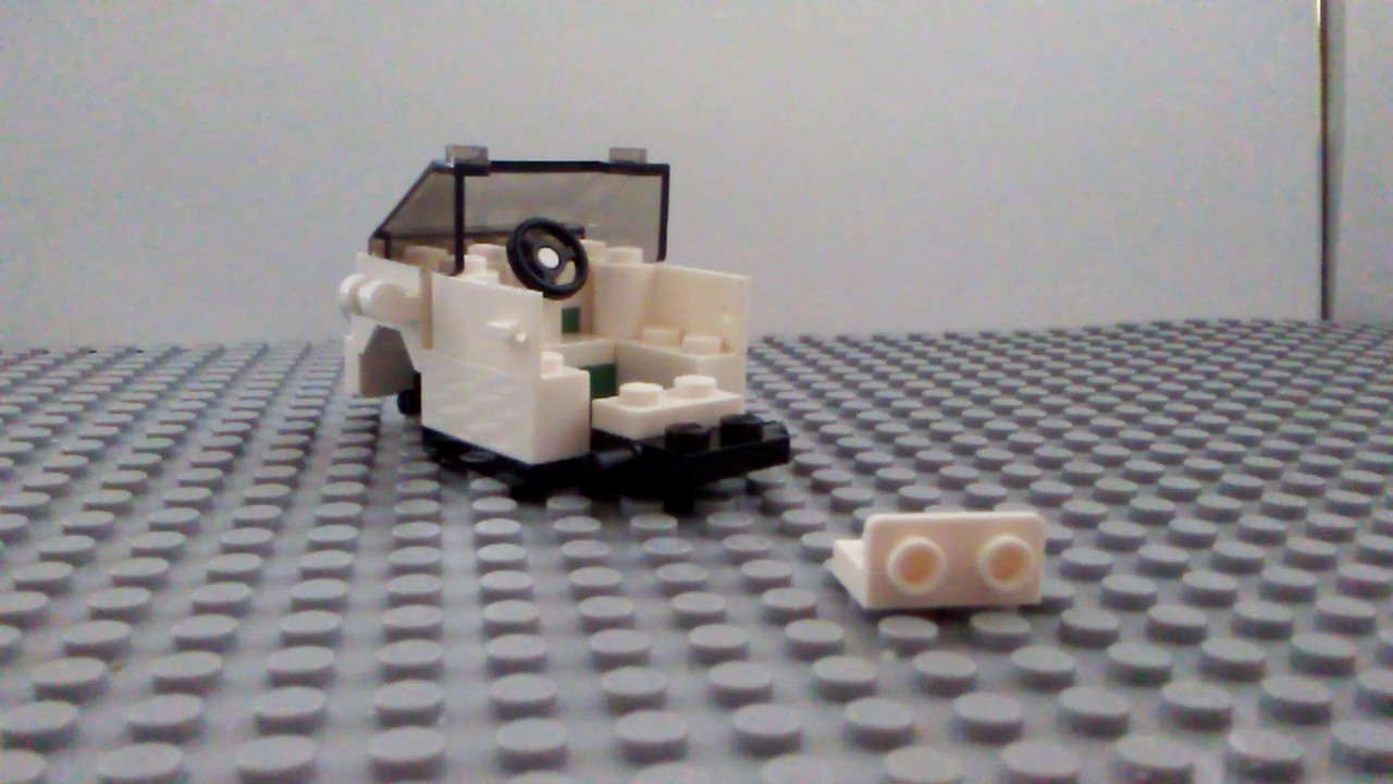 How to build a small Lego car - YouTube