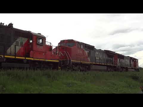 CN Freight Train at George's Trains w. 5761 C40-8W 2149 and GP9 7081 7082 June 8th, 2013 ...