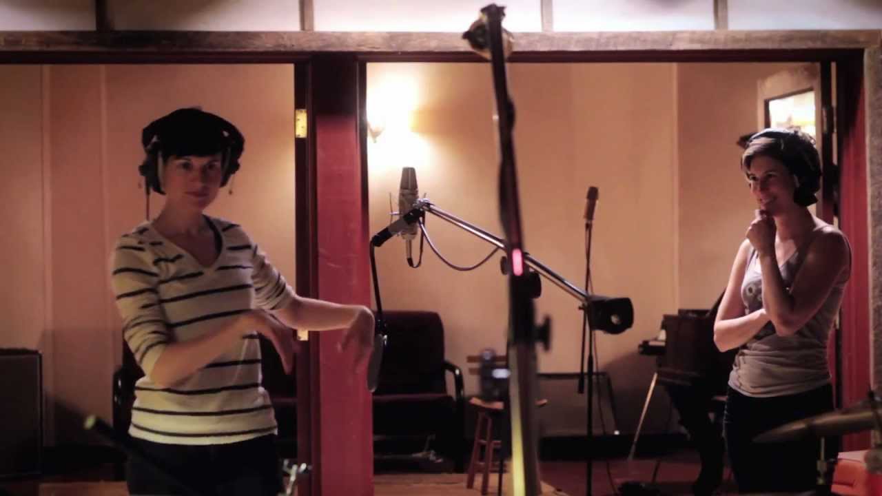 Missy Higgins - Set Me On Fire [Official Video] - YouTube