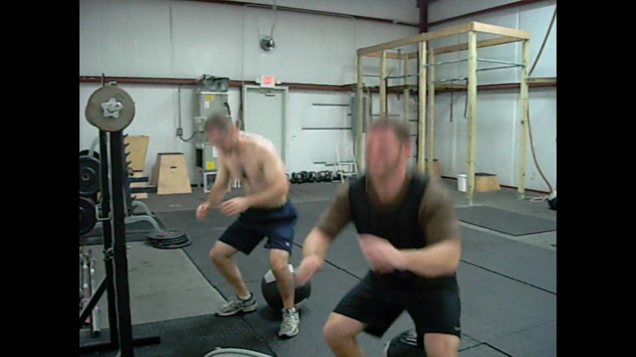 Murph is a grueling CrossFit workout that requires each athletes very ...