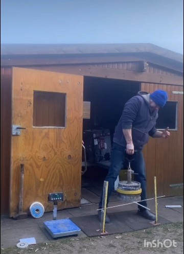 Atlas' Bane 60mm Lift Stefan Falke with 77,69kg - YouTube