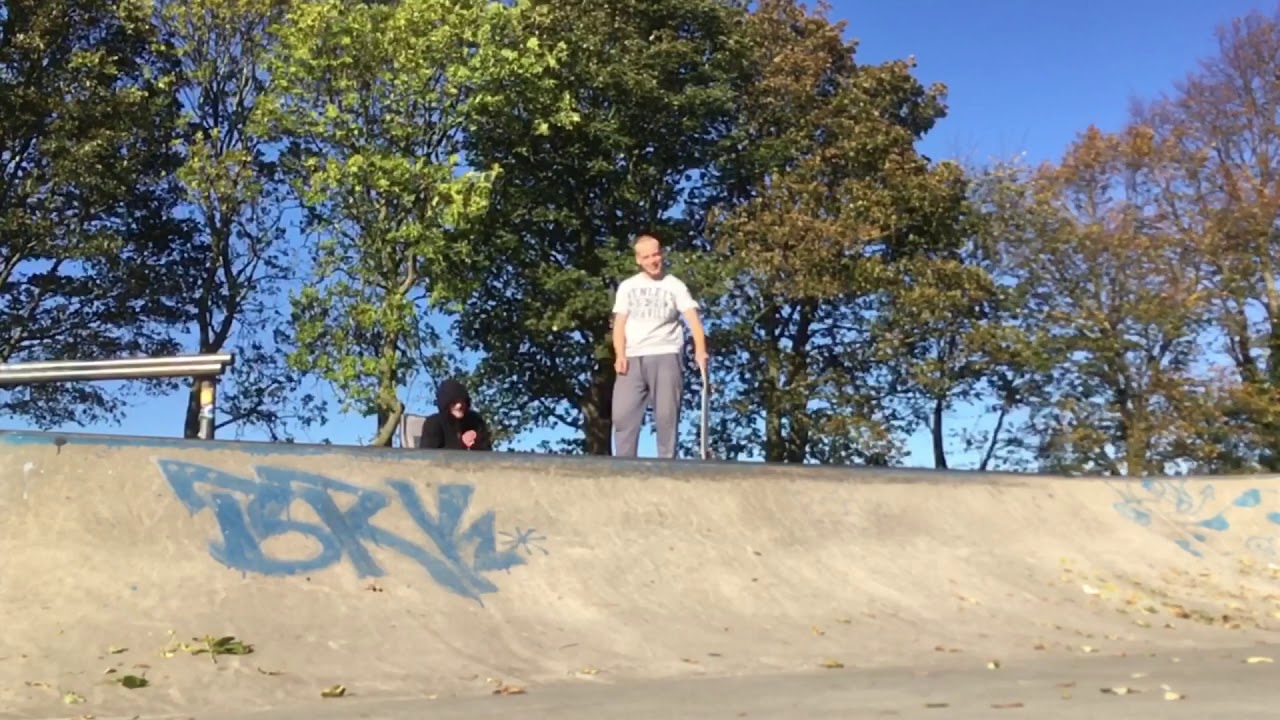 Micklefield skatepark - YouTube